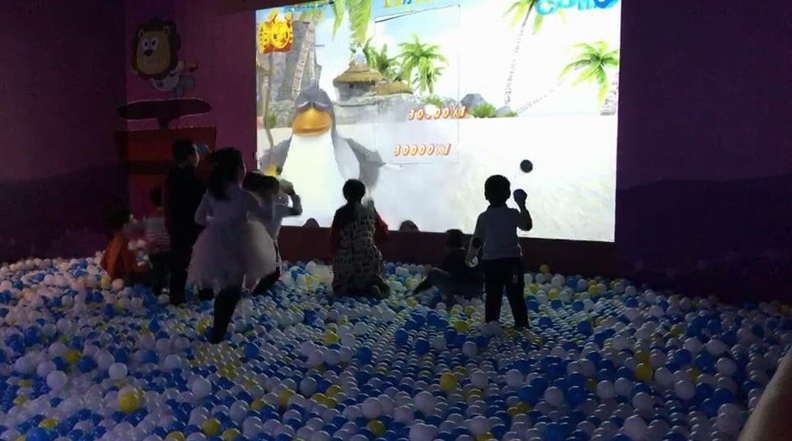 LiDAR Interactive Projection:The Technology Behind CPJ Robot